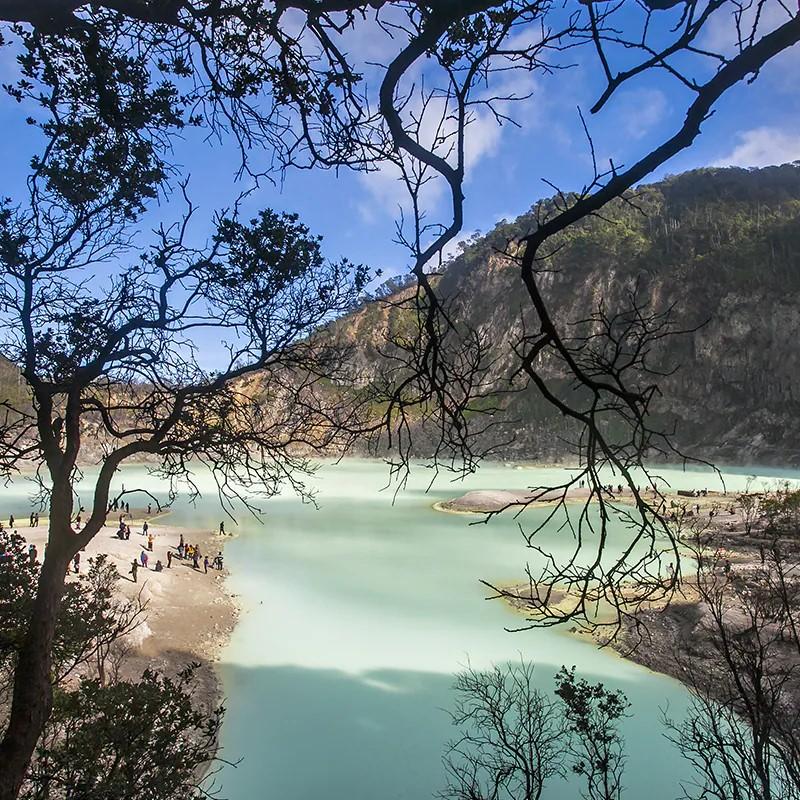 Cari Destinasi Bulan Madu di Bandung? Cek 5 Rekomendasi Ini