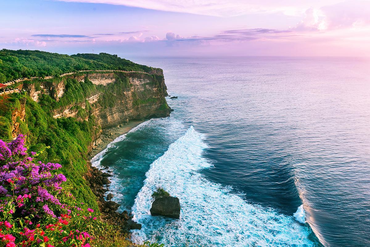 Cari Inspirasi Berwisata #DiIndonesiaAja? 10 Destinasi Terfavorit ini ...