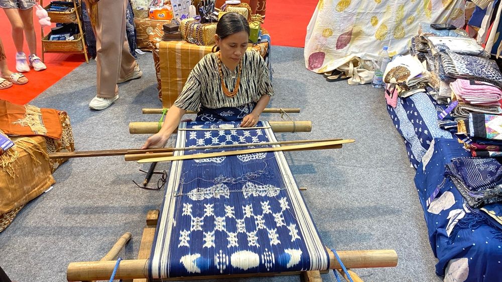 Kain Tenun Songket Sambas: Warisan Budaya Kalimantan