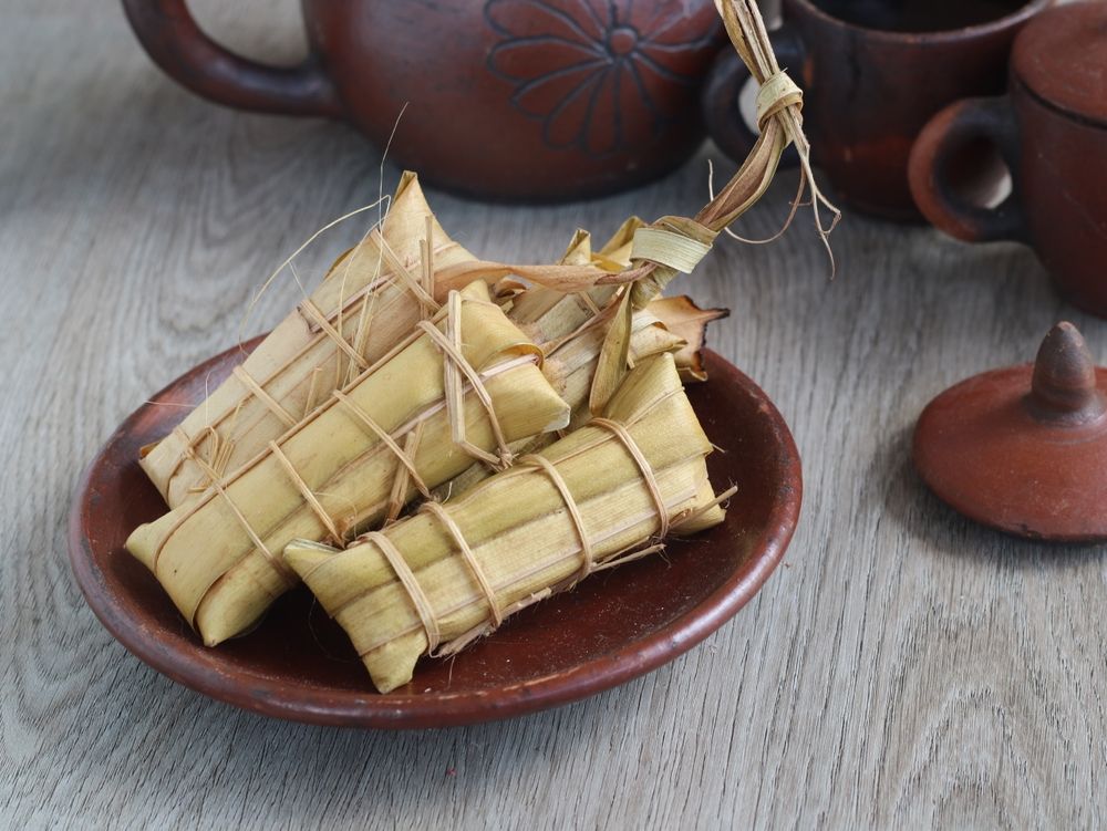 Lepat: Kue Tradisional Berbungkus Daun dengan Rasa Manis