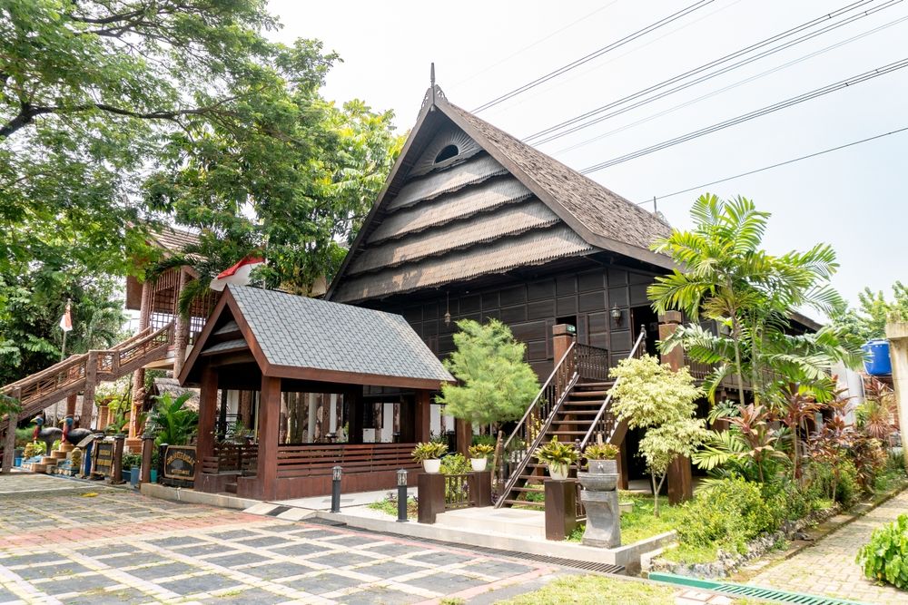 Boyang: Rumah Adat Mandar yang Sarat Makna Filosofis