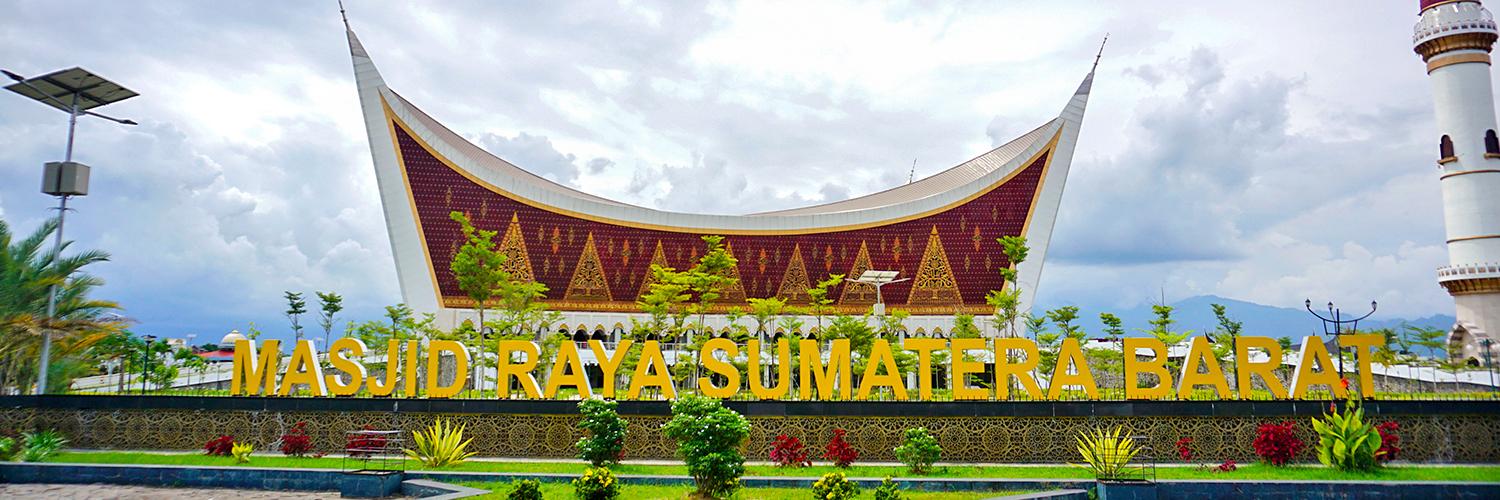 10 Masjid Bergaya Arsitektur Paling Unik #DiIndonesiaAja - Indonesia Travel