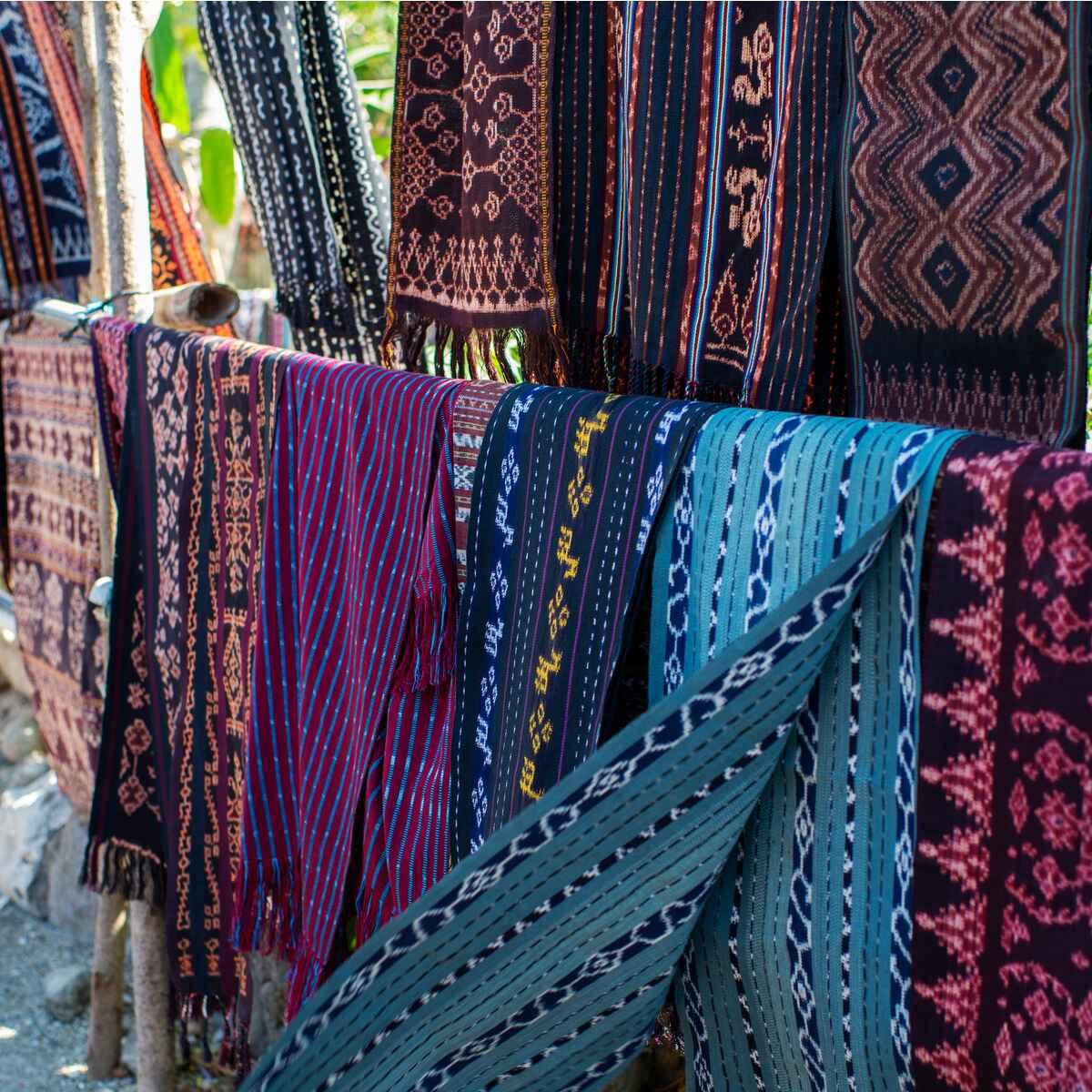 the traditional aceh weaving tenun aceh a timeless craft of culture and ...