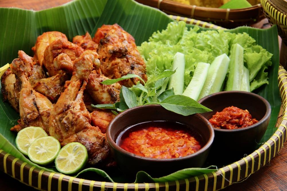 Ayam Bakar Wong Solo Kendari yang Lezat dan Melegenda