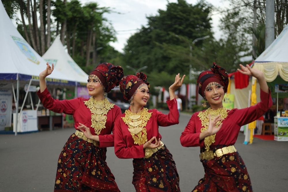 Tengkuluk: Penutup Kepala Tradisional Minangkabau
