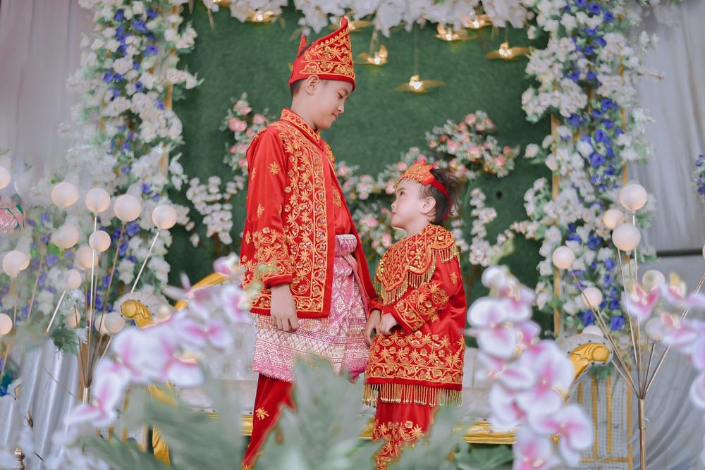 Baju Kurung Tanggung