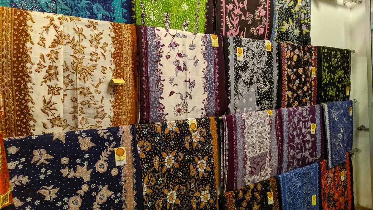 Batik Tiga Negeri Khas Lasem yang Melegenda, Yuk Ketahui Seluk Beluknya ...