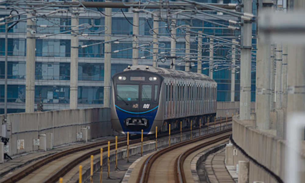 Commuting Options around Jakarta from Senayan: MRT, Trans Jakarta, and ...